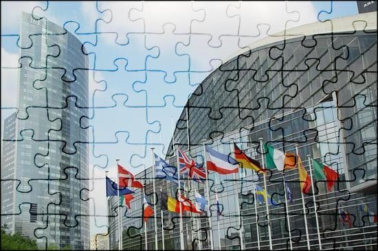 La Defense Drapeaux, France Jigsaw Puzzle Online | Jspuzzles.Com
