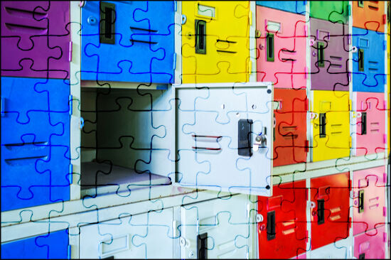 Locker Jigsaw Puzzles Online | JSPuzzles.com