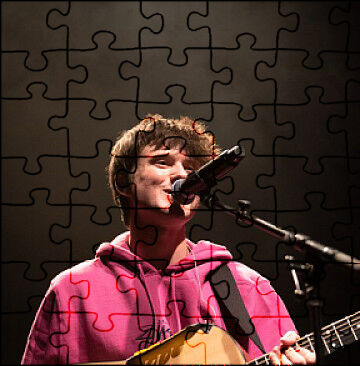 Microphone Jigsaw Puzzles Online | JSPuzzles.com